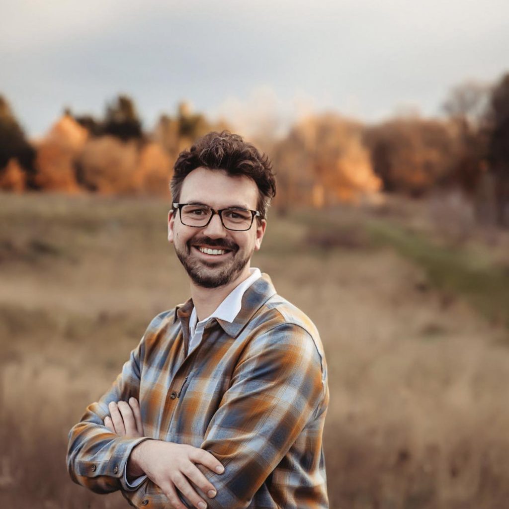 Volunteer Team – Playhouse Theater Group